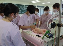 地域周産期医療学講座 （寄附講座） 新生児蘇生法講習｜国立大学法人 浜松医科大学